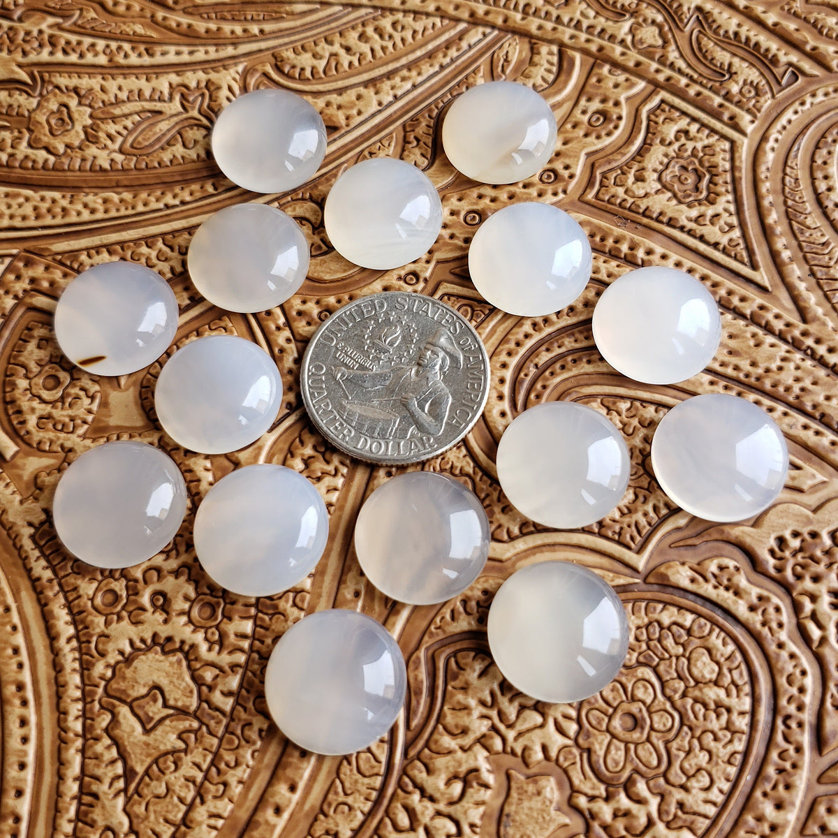 16mm White Agate Round Cab (1 pc) – STONEHOARDER