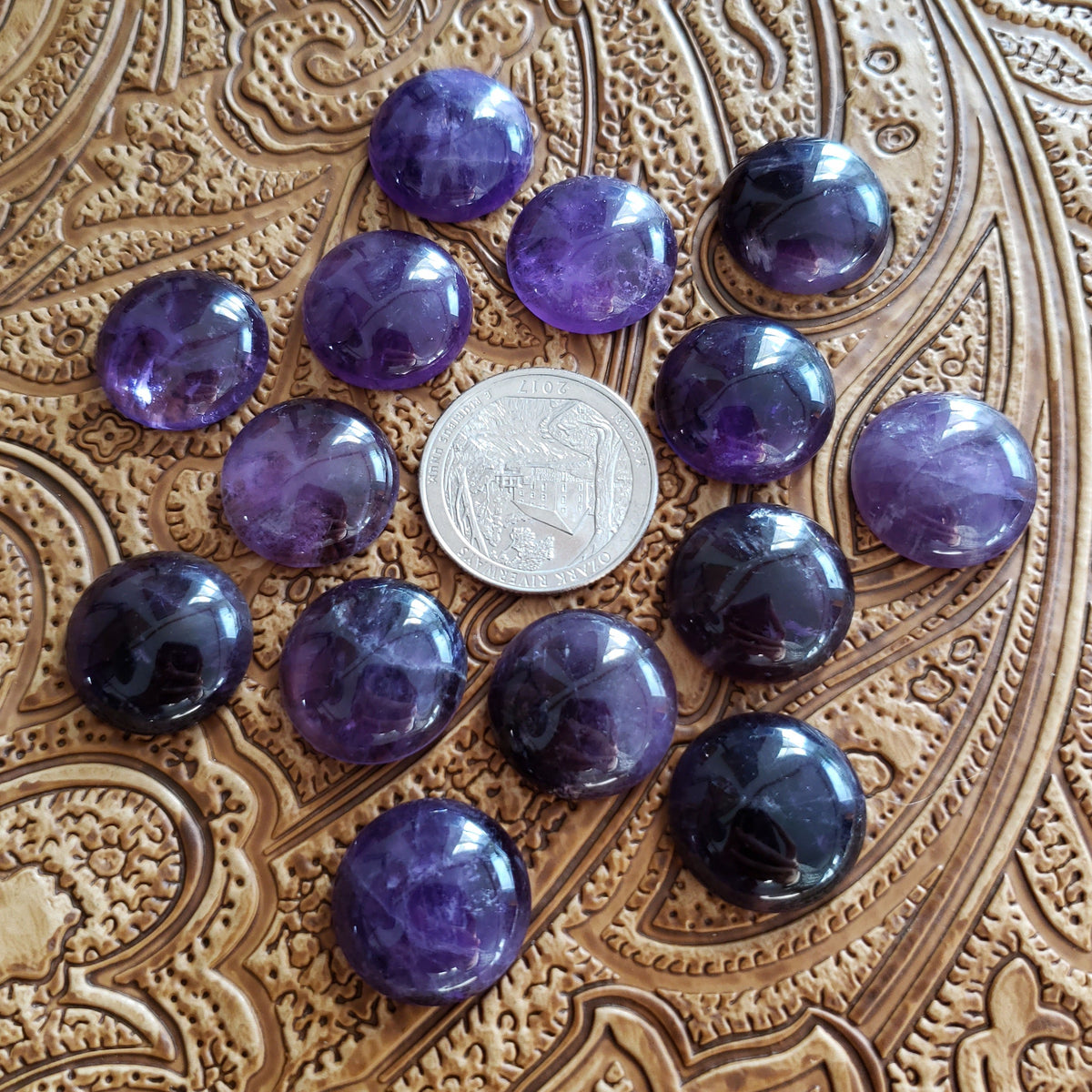 18mm Dark Amethyst Round Cab (1 pc) – STONEHOARDER